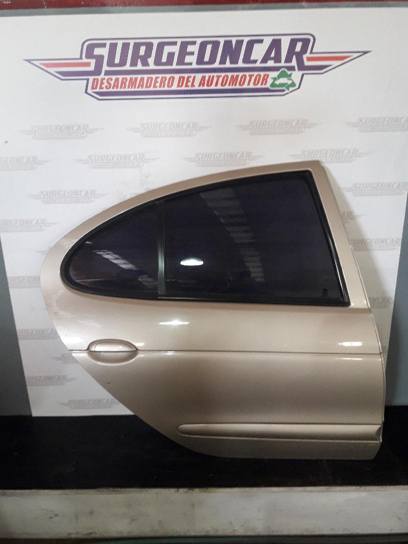 Surgeoncar - Desarmadero y Autopartes - , PUERTAS TRASERA DERECHA ...